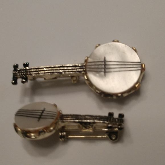 Source Unknown | Jewelry | Vintage Set Of Banjo Pins | Poshmark
